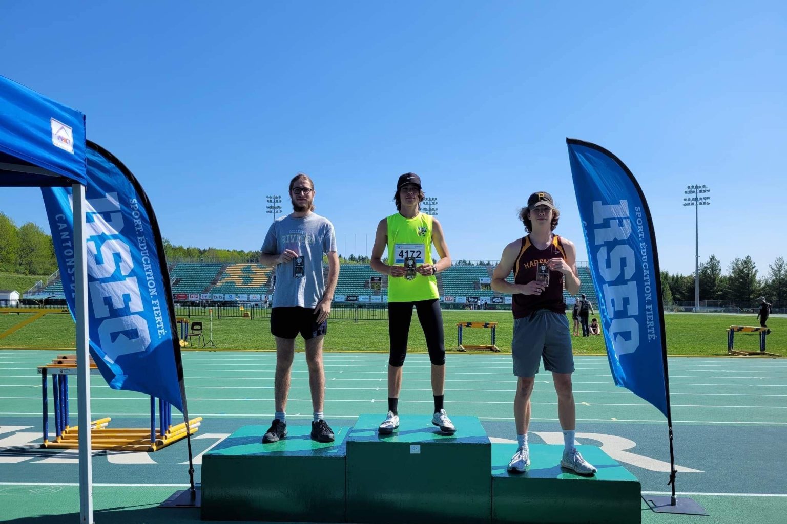 Six podiums pour des élèves du Collège Rivier au Championnat régional d ...